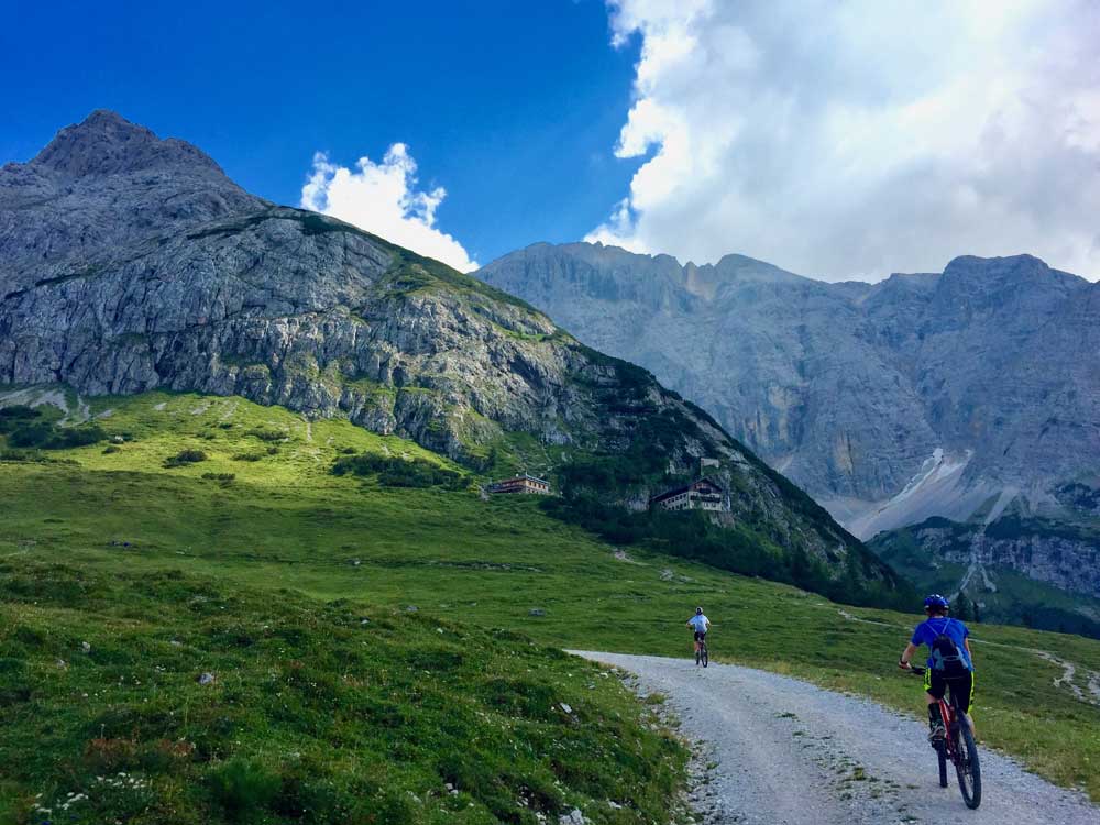 Mountainbike Touren Bei M nchen Munich Tours Stadtrundgang F hrung mountainbike-touren-bei-m-nchen-munich-tours-stadtrundgang-f-hrung